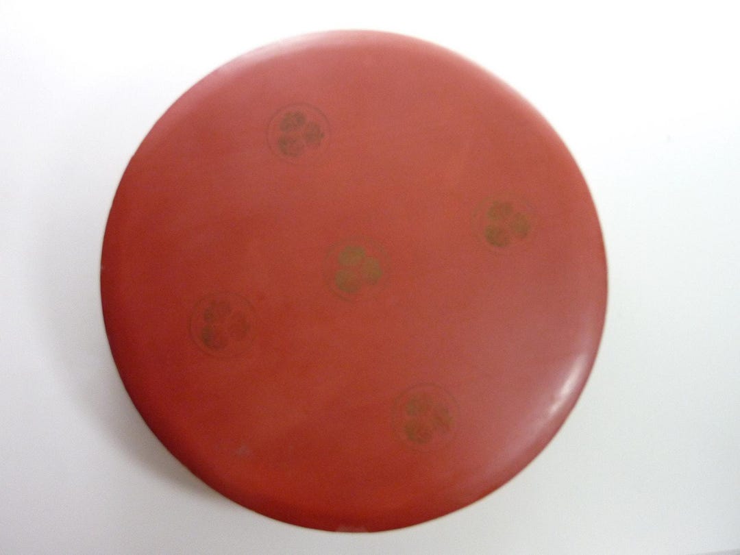 Vintage Lacquered Japanese Box Family Crest Tokugawa Hollyhock Mon - Etsy