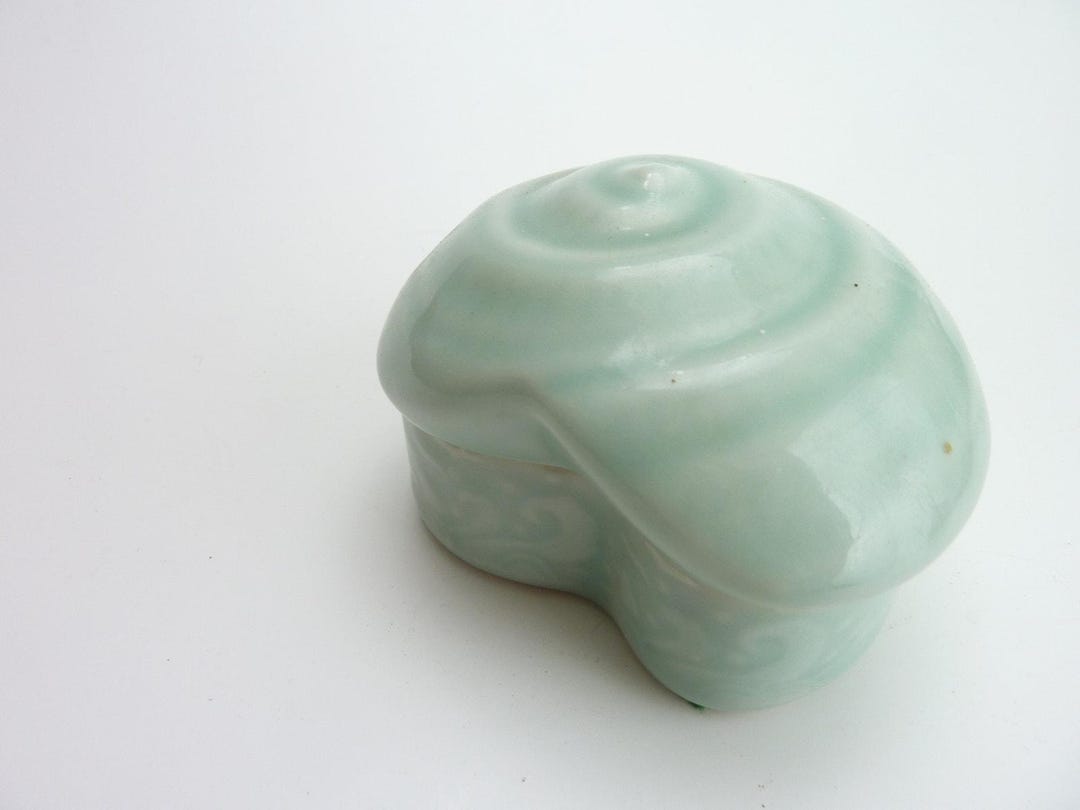 Vintage Celadon Green Ceramic Snail Hermit Crab Shell Trinket Box - Etsy