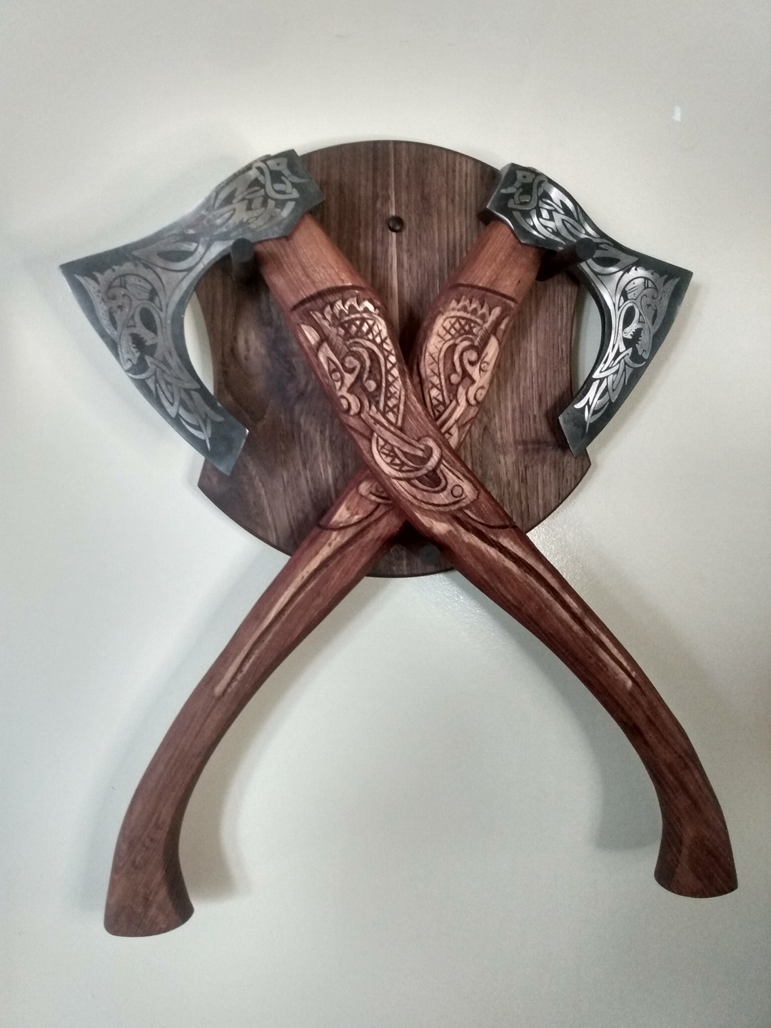 Pair of Axes Wall Display - Etsy