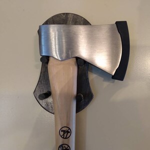 Vertical Axe Display - Etsy