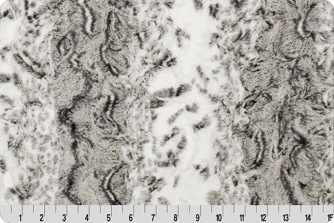 Shannon Fabrics Luxe Cuddle Snowy Owl Charcoal Minky 10mm Pile so Soft ...