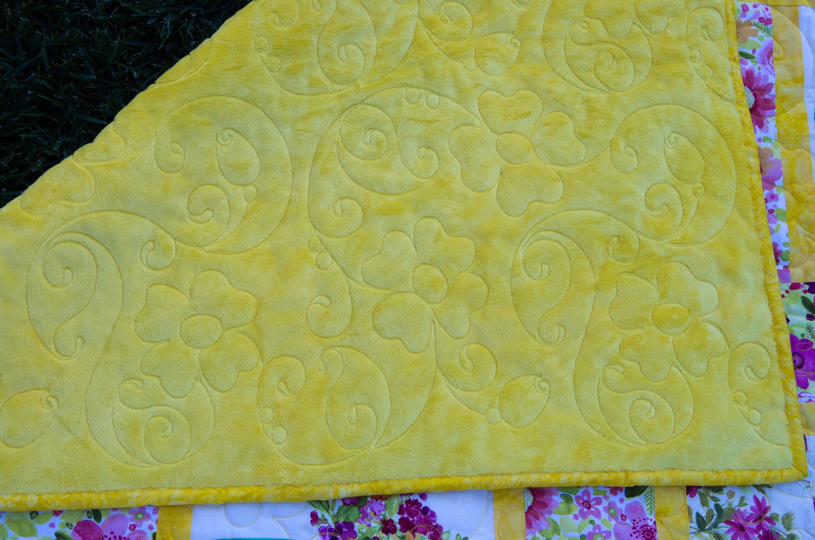 Beautiful Fresh Picked Floral Minky Quilt Perfect for That - Etsy