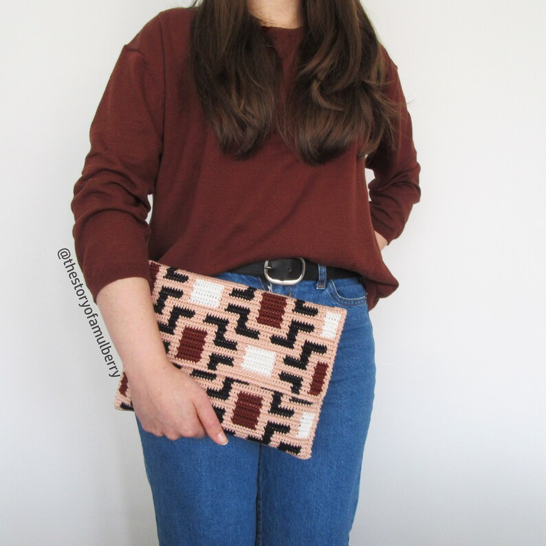 Caroline Tapestry Crochet Pattern / Crochet Purse Pattern / Modern ...