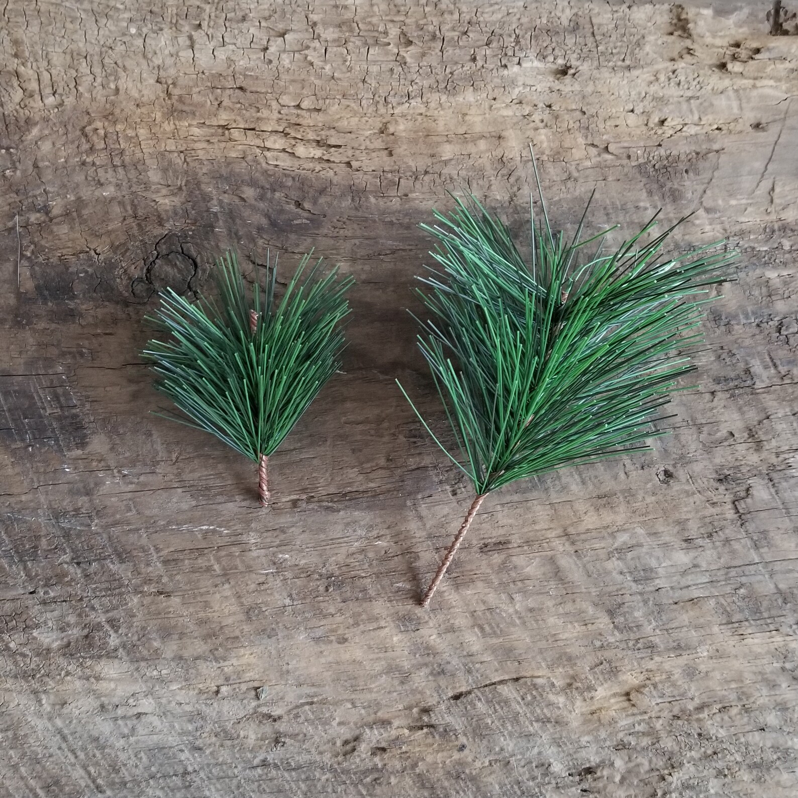 Customer Favorite 2 Sizes Available Pretty, Realistic Evergreen Pine ...