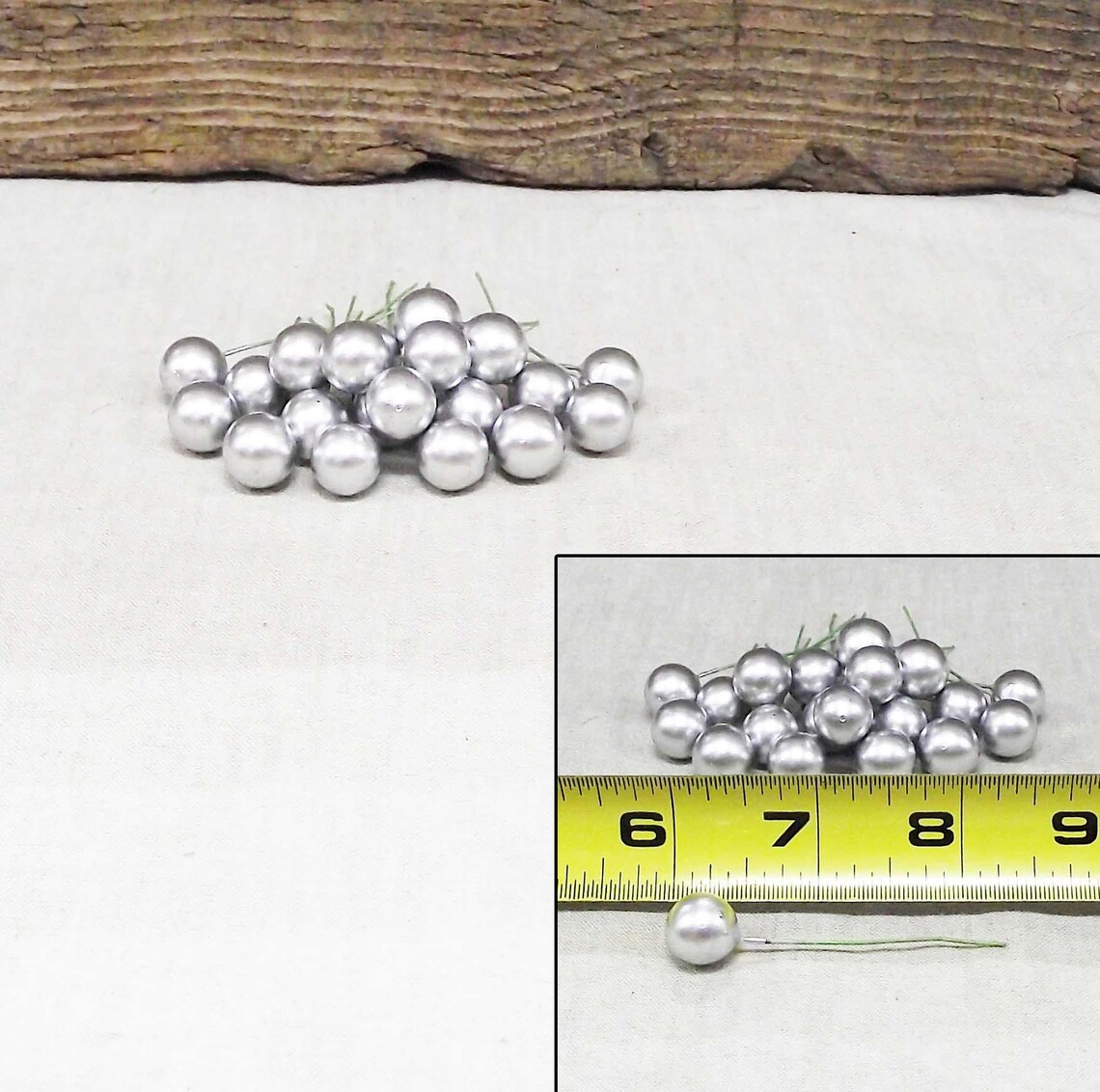 1/2 Dark Gray Berry Picks in a Package of 20 Stems | Etsy