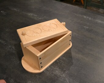 Chip Carved Box - Etsy