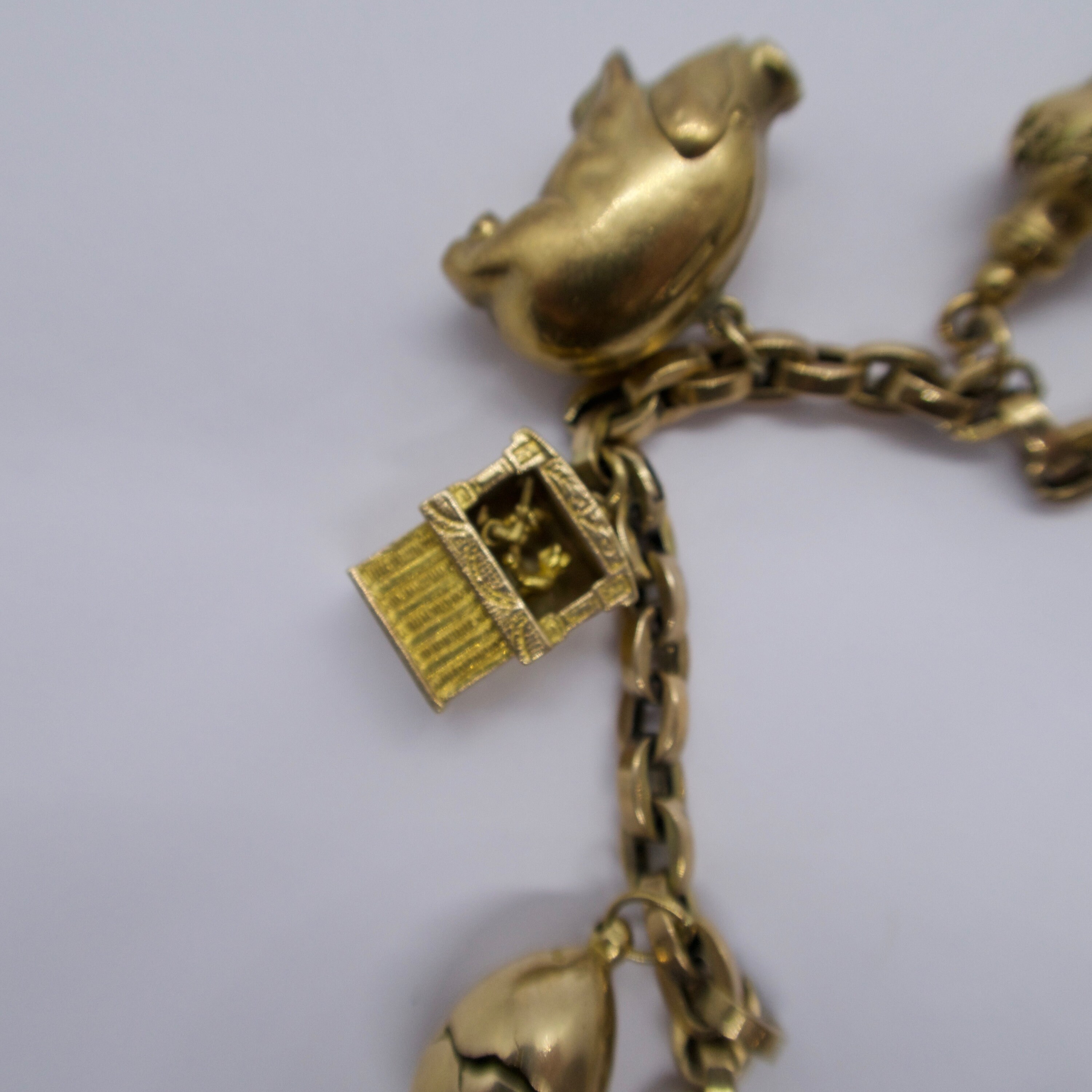 Vintage Yellow Gold Charm Bracelet - Etsy