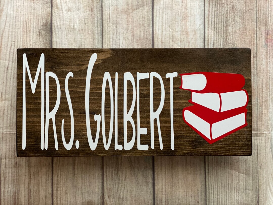 Media Specialist Gift Librarian Gift Teacher Name Sign - Etsy