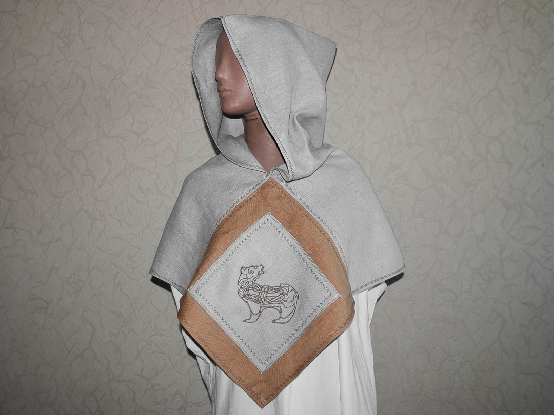 Viking Hood Linen Medieval Hood LARP Cape With Celtic Bear made ...