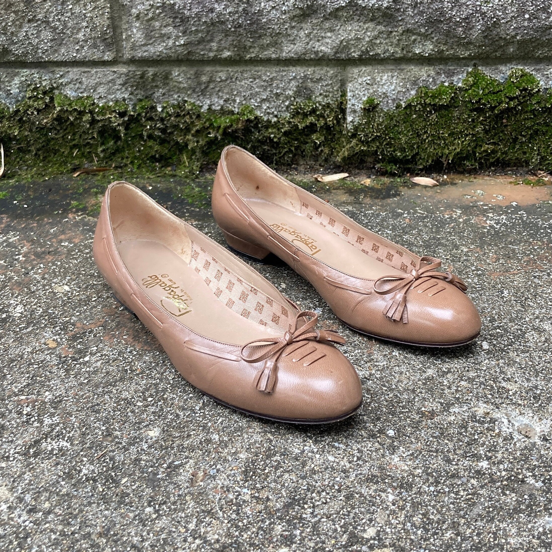 Size 5.5 M 70s/80s Woven Flats by PAPPAGALLO - Etsy