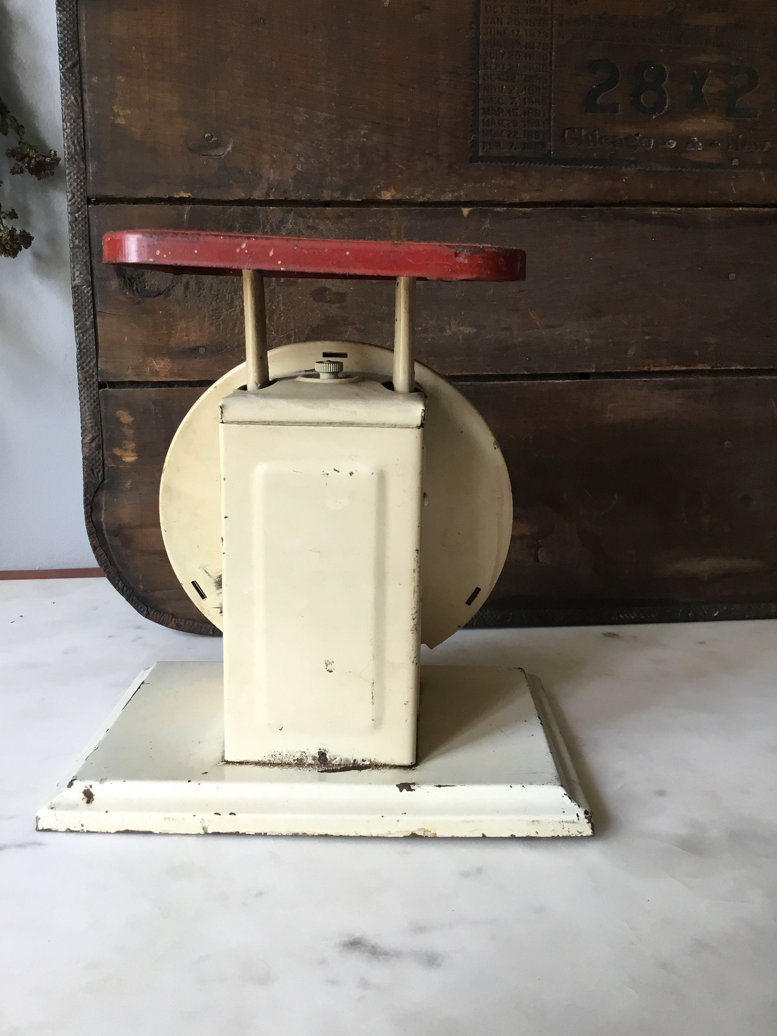Vintage Kitchen Scale - Etsy