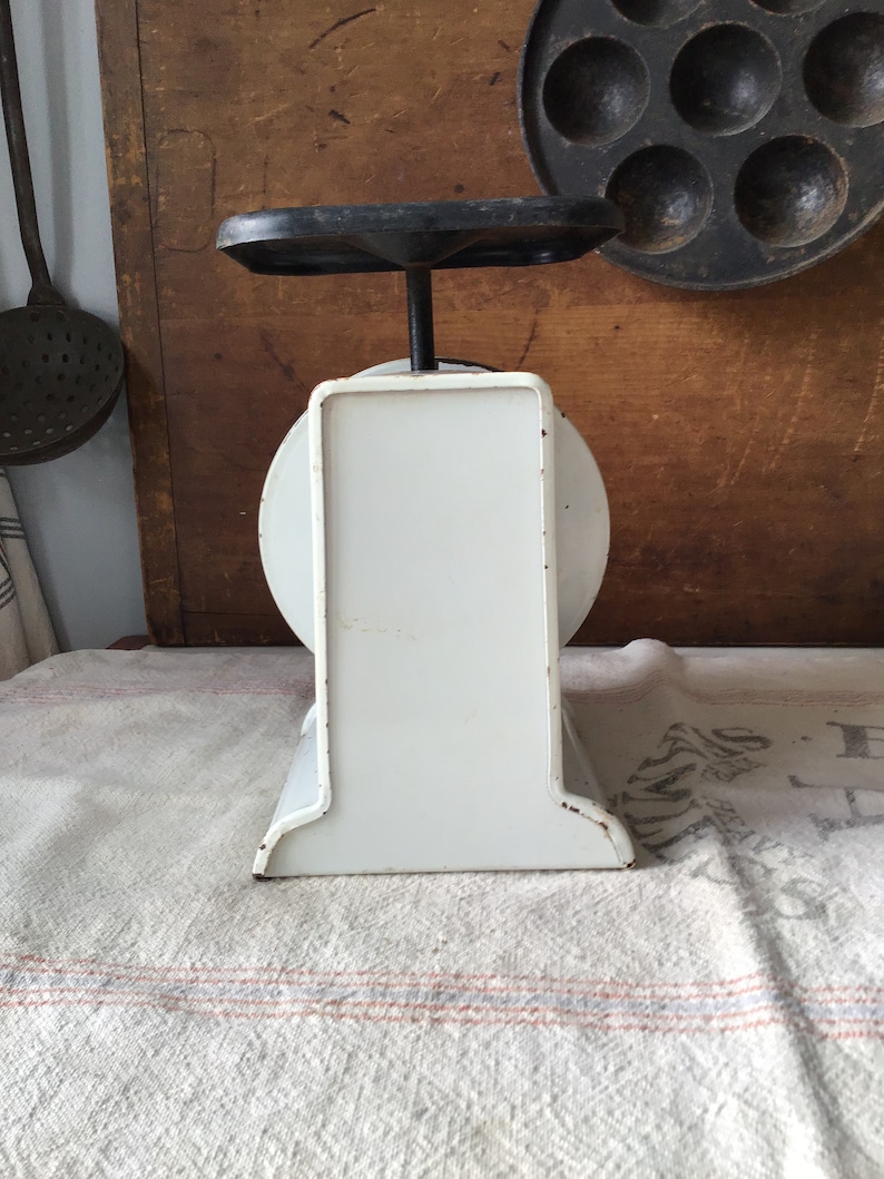 Antique Kitchen Scale - Etsy
