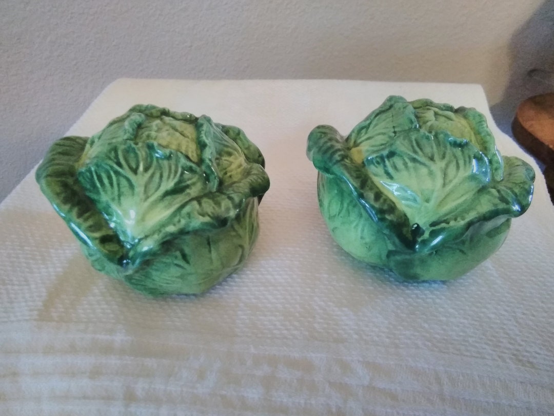 Darling Cabbage Shaped Ceramic Pottery Salt and Pepper Shakers, Nicely ...