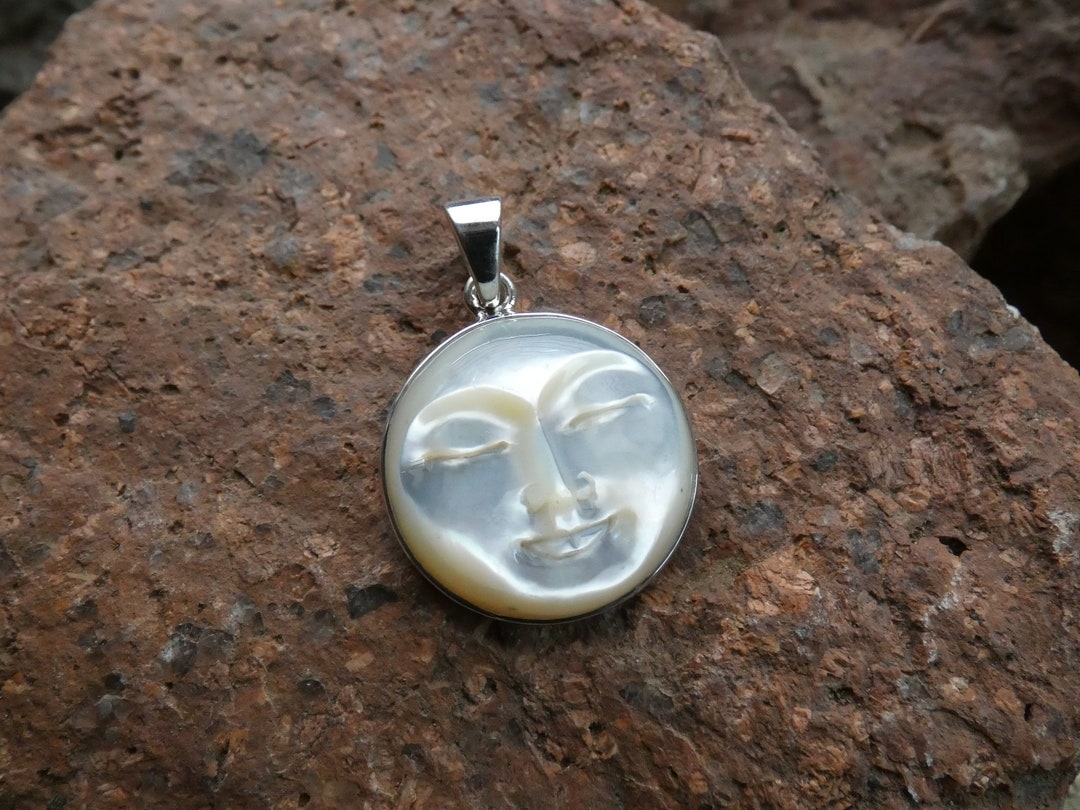 Mother of Pearl Beautiful Moon Face Full Moon Man in the Moon Carved ...