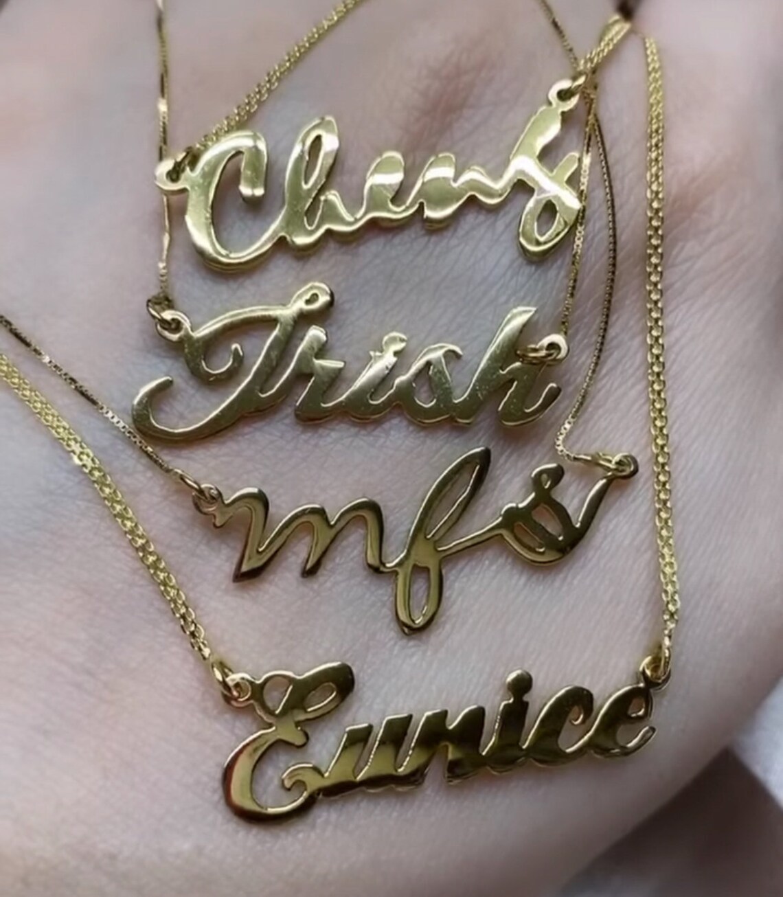 18k Saudi Gold Personalised Necklace - Etsy