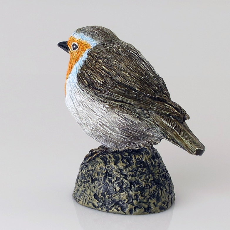 Robin Redbreast Bird Statue Hand Cast Resin Figurine - Etsy