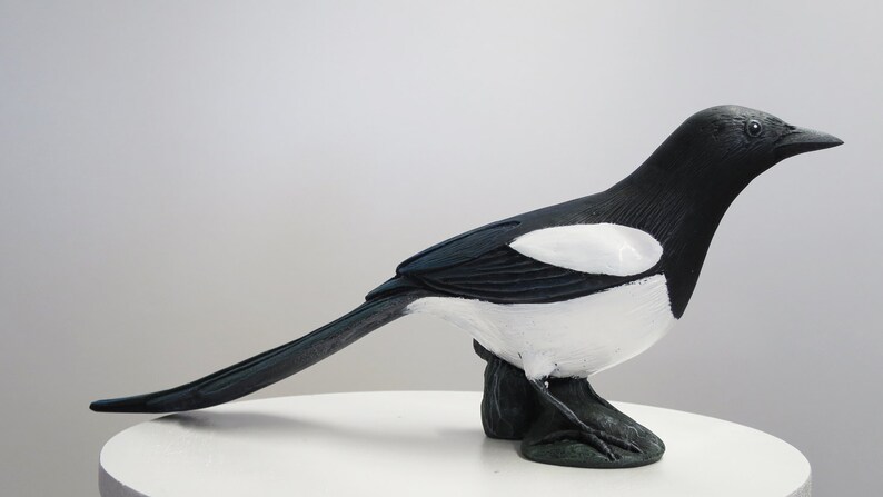 Magpie Bird Statue Hand Cast Resin Figurine - Etsy