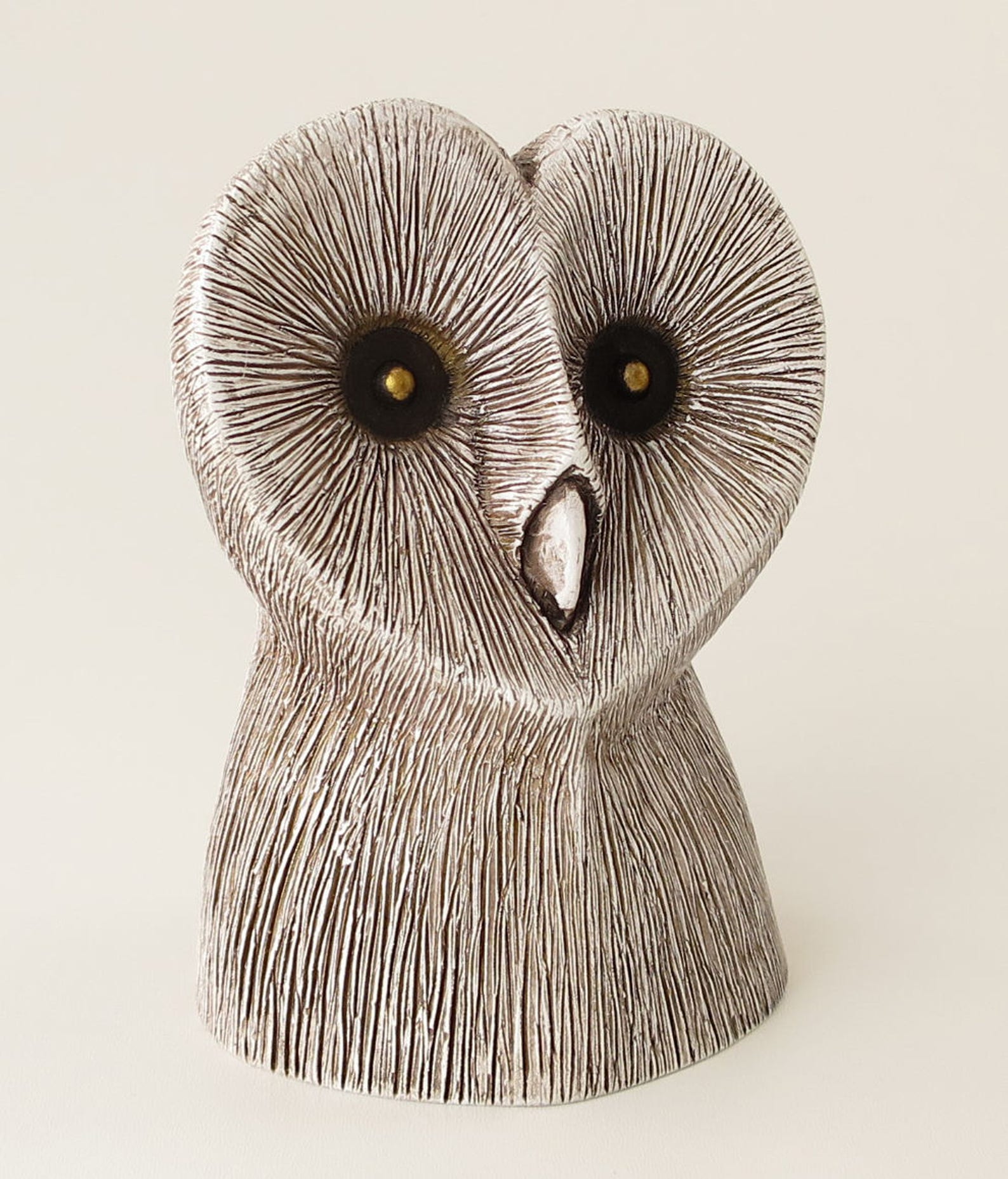 White Barn Owl Statue Hand Cast Resin Bird Owl Figurine - Etsy