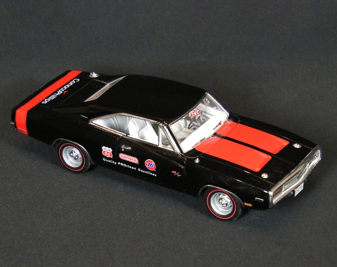 1970 Dodge Charger R/T 1:24 Scale by Crown Premium Diecast - Etsy