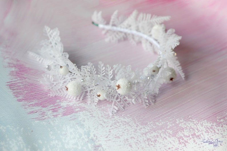 White christmas crown Snow queen tiara White leaves crown | Etsy