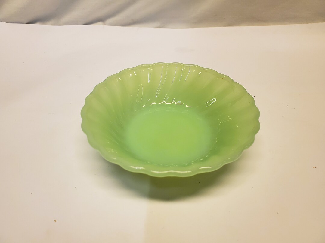 Jade-ite Shell Berry Bowls by Anchor Hocking - Etsy