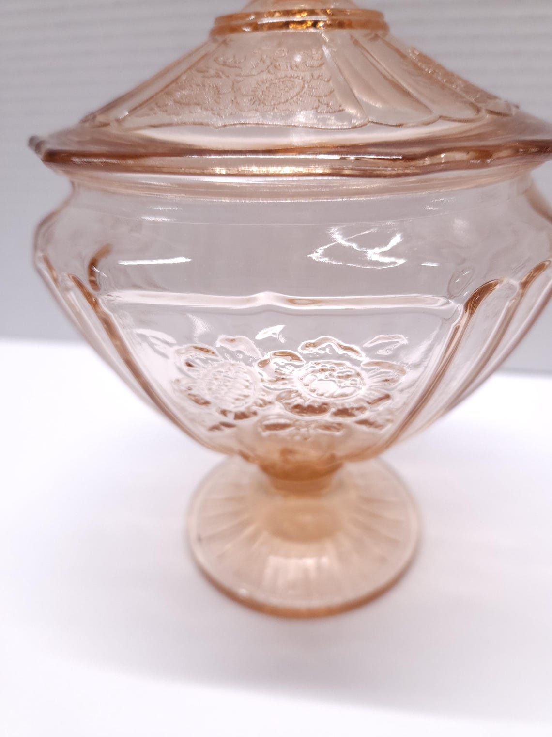Vintage Pink Mayfair Candy Dish With Lid by Anchor Hocking Pink ...