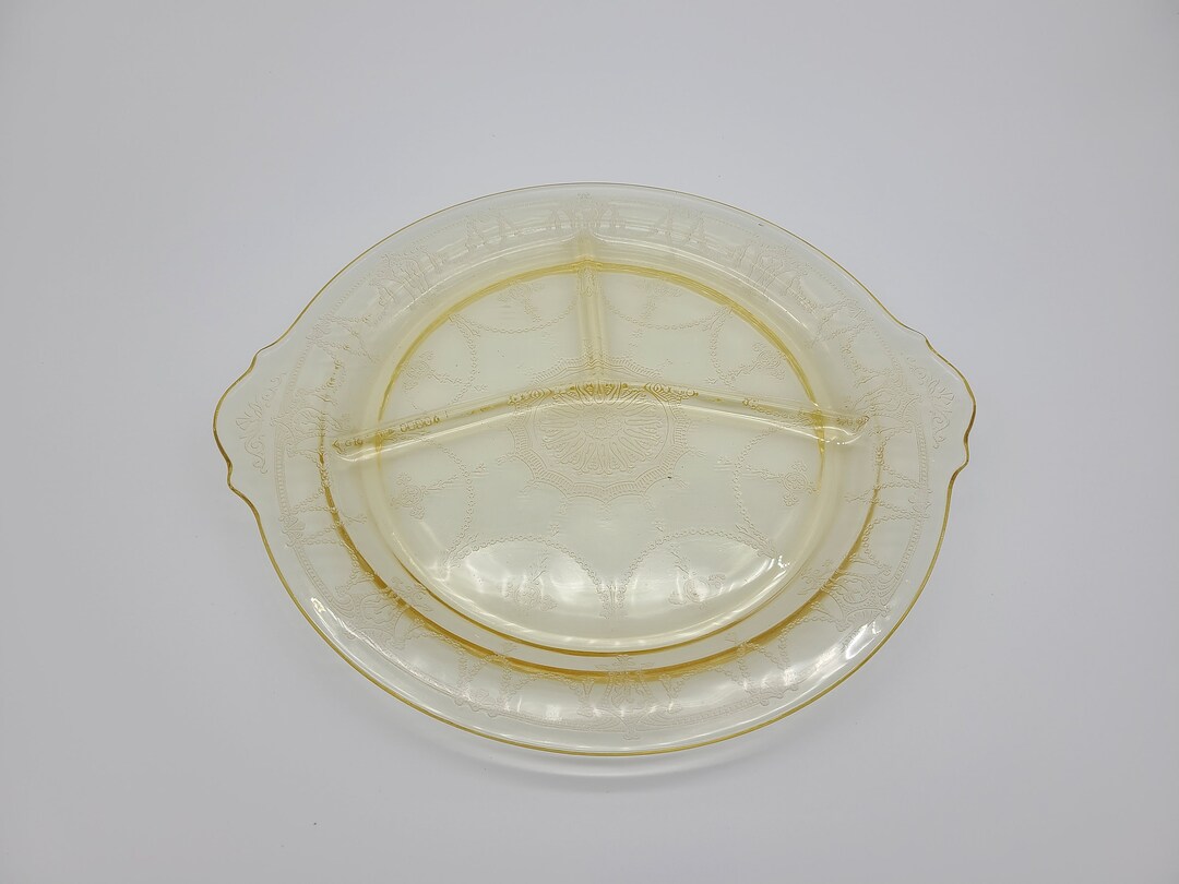 Yellow Topaz Princess Depression Glass Grill Plates With Handle - Etsy