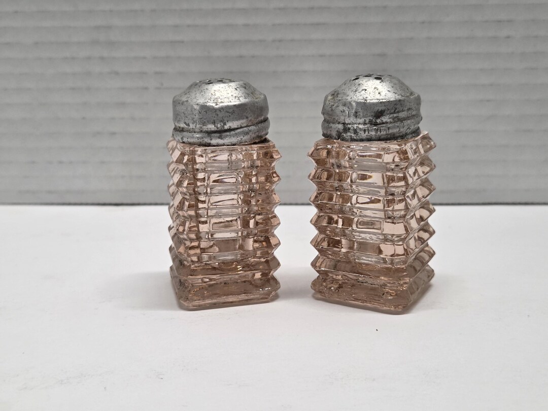 Pink Manhattan Depression Glass Salt Pepper Shakers Pair - Etsy