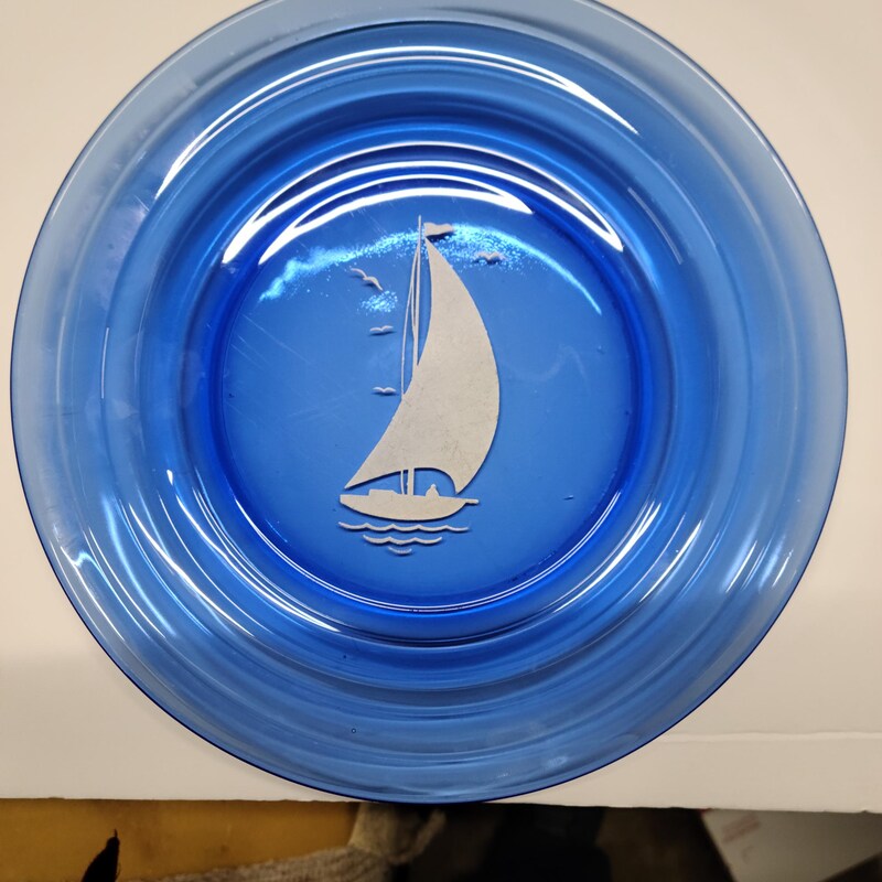 White Glass Fish Plates - Etsy