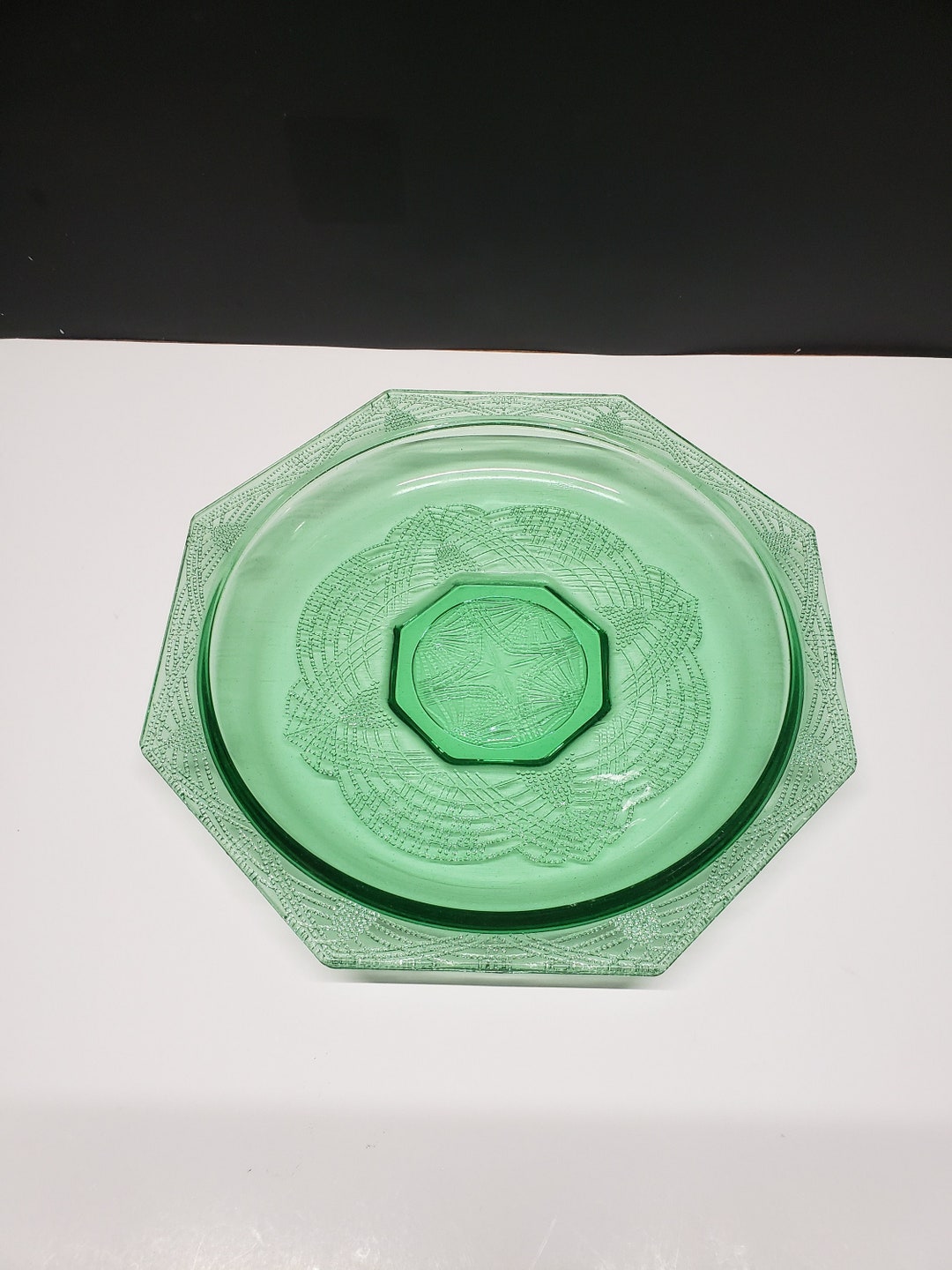 Vintage Green Romanesque 10.5" Bowl Crafted by L.E Smith Glass Co. 1920 ...