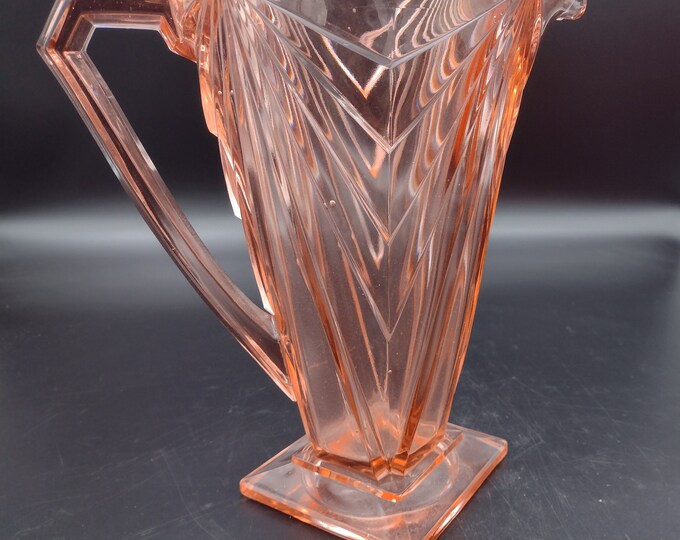 Pink Pyramid Pitcher 9.5" by Indiana Glass 1920s 1930s Pink Depression ...