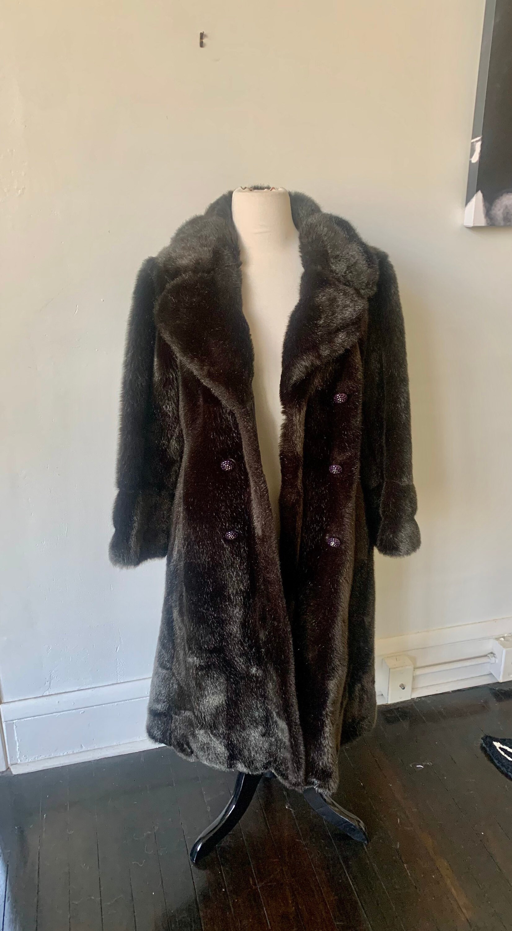 Vintage 60s cream and brown fuzzy faux fur long coat M ...