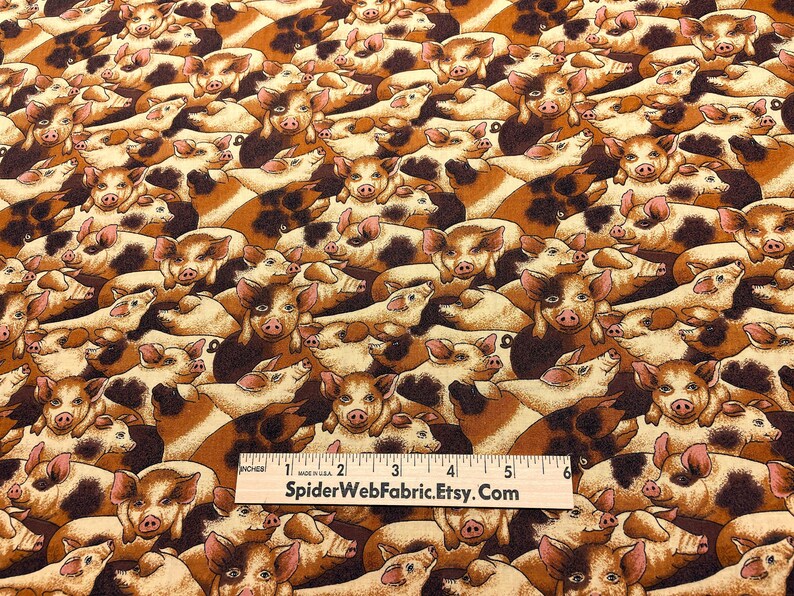 PIG CROWD- Pigs Fabric - Farm Animals Spotted Hogs - Barnyard - Ham ...