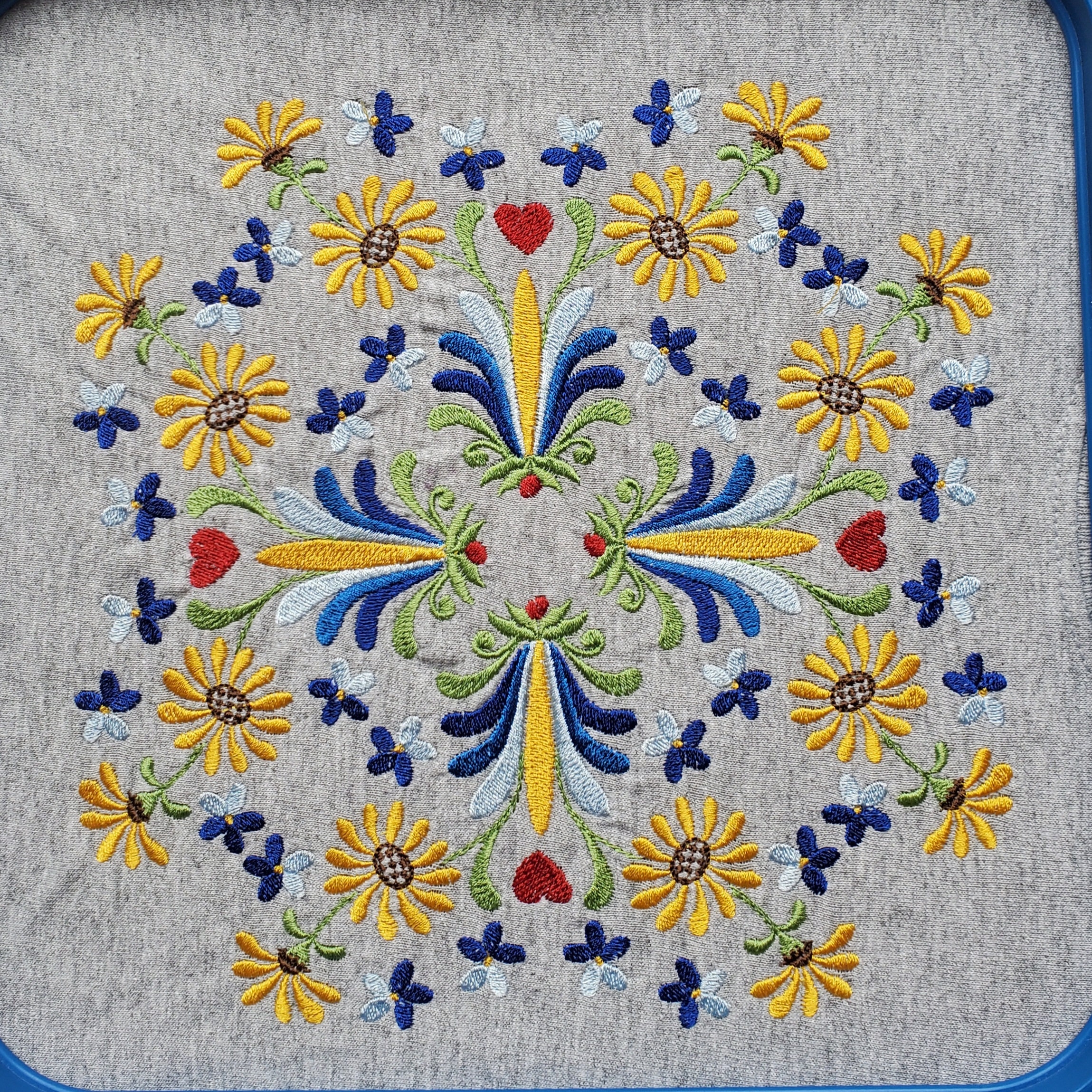 Kashubian Floral Heart Shaped Design 6M in 2 Sizes With Combination ...