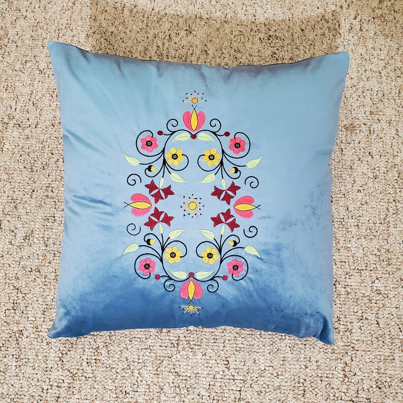 Kashubian Floral Design 4P Scroll Vines, Sunshine in 2 Sizes: Dst, Exp ...