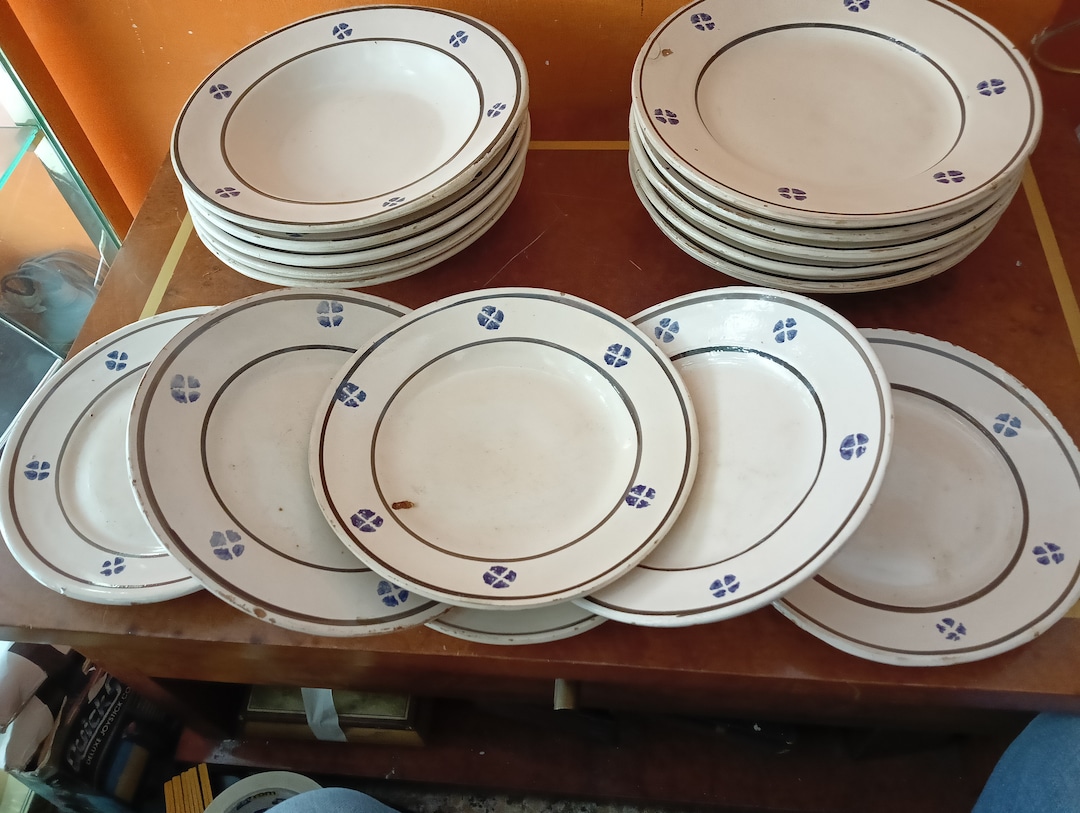 Glazed Terracotta Plates 18 Pieces Puglia Apulia Grottaglie - Etsy