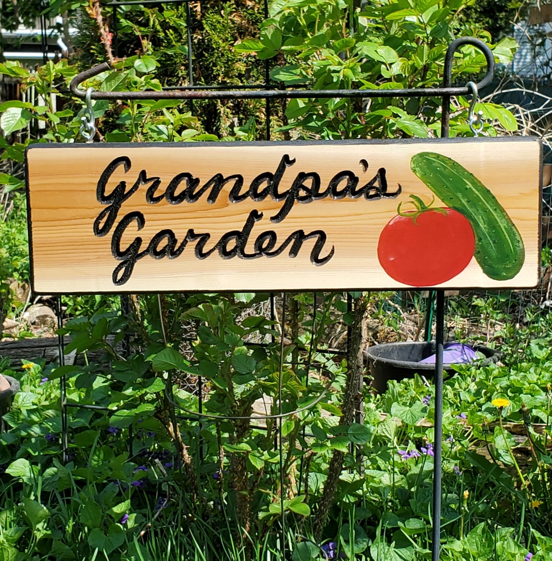 Tomato Cucumber Garden Sign Personalized and Handcarved and Handpainted ...