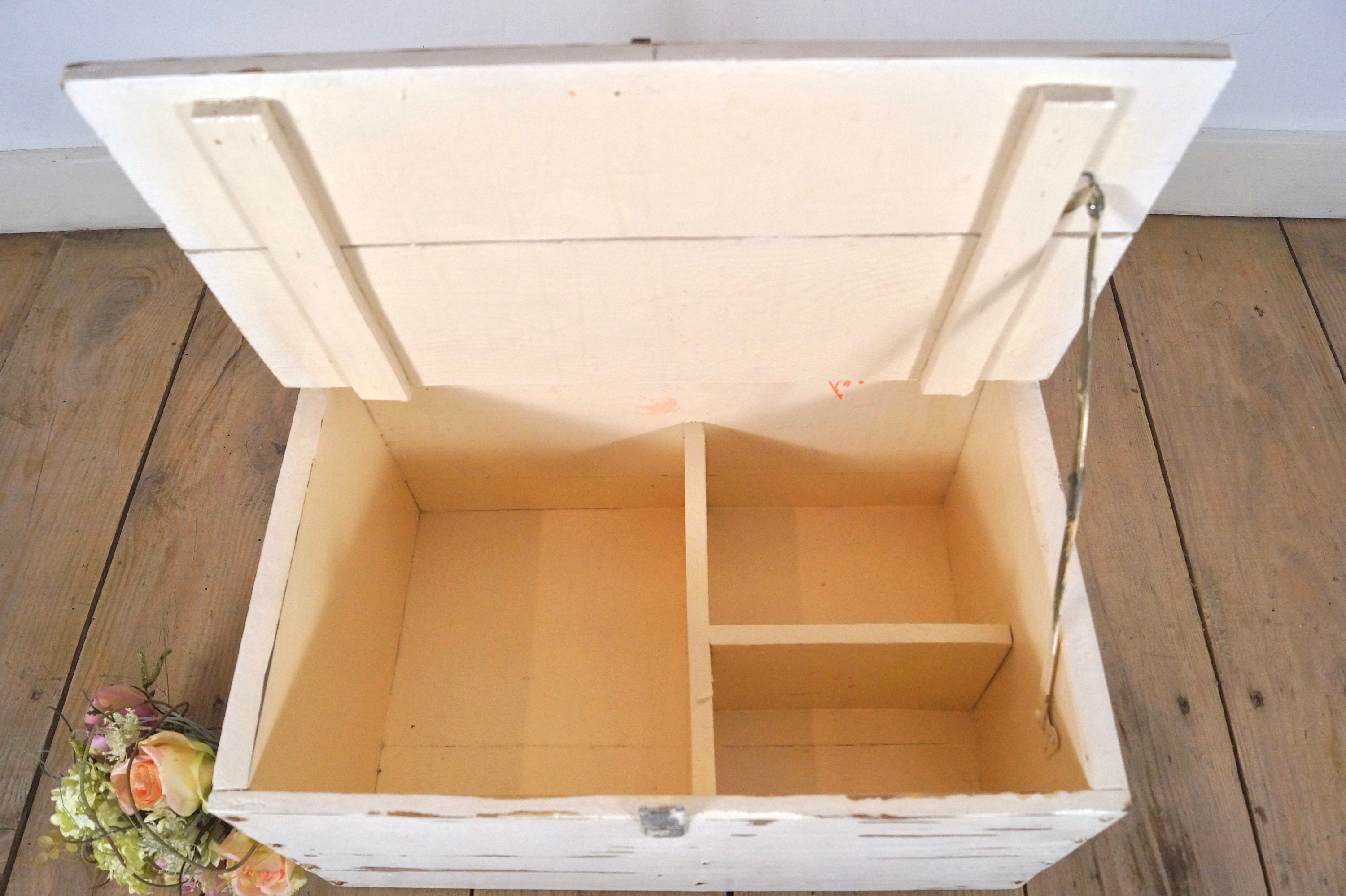 Hand Painted White Wooden Trunk 1910s - Etsy