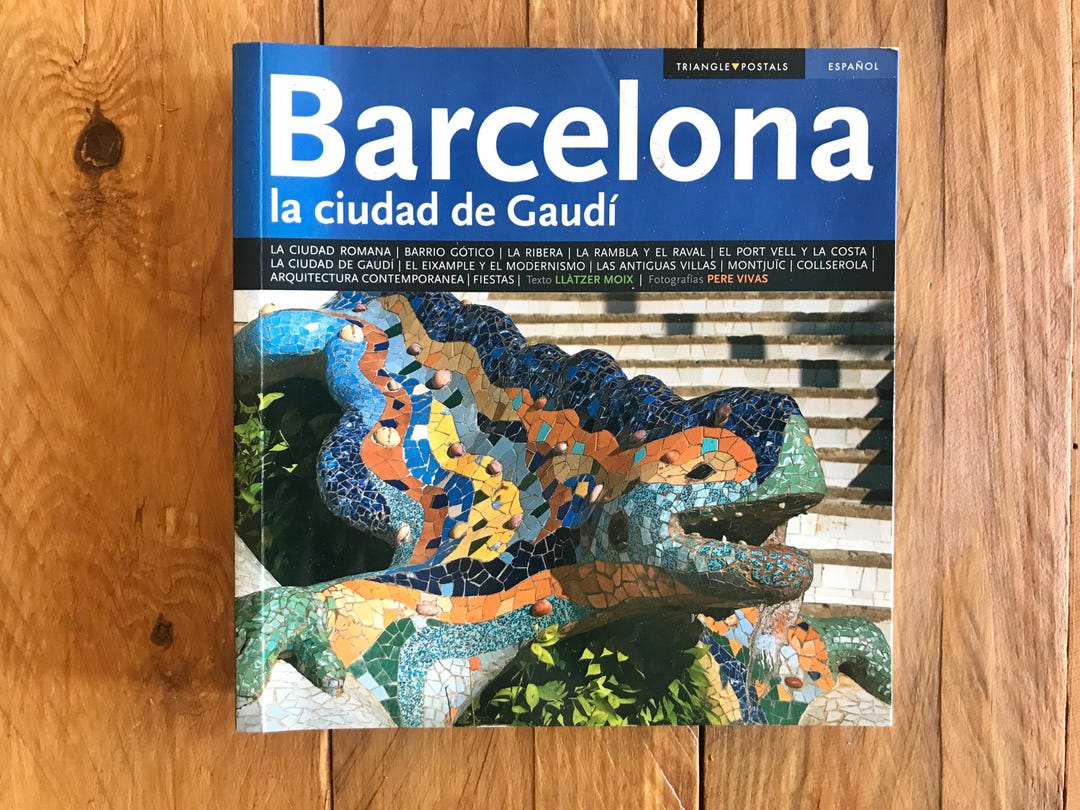 Guide Book "barcelona - the City of Gaudí" (2010 Edition) Written in ...