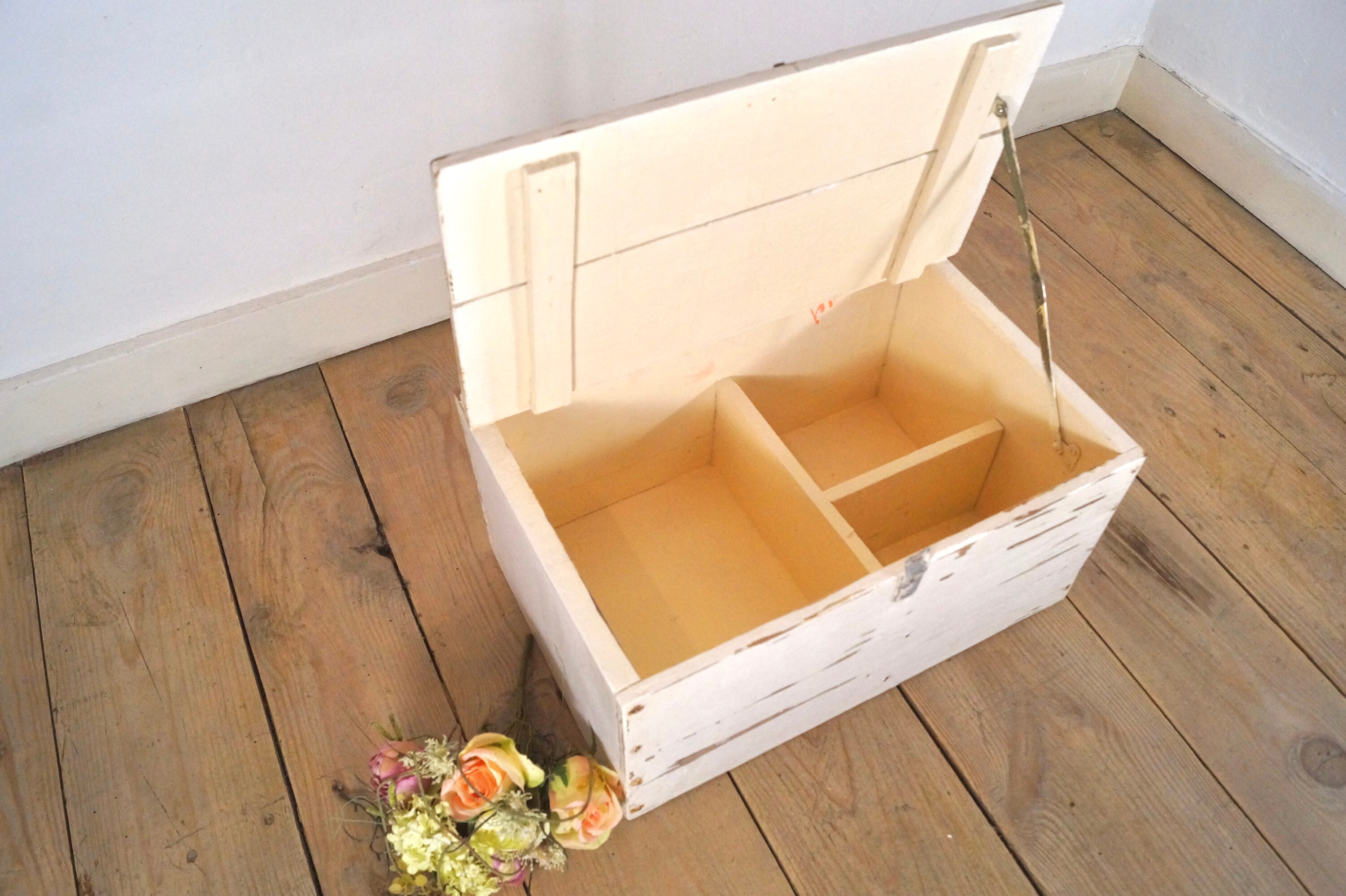 Hand Painted White Wooden Trunk 1910s - Etsy