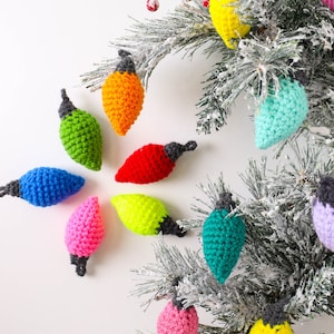 Crochet Pattern- 10 Minutes Christmas Light Crochet Ornament- Light ...