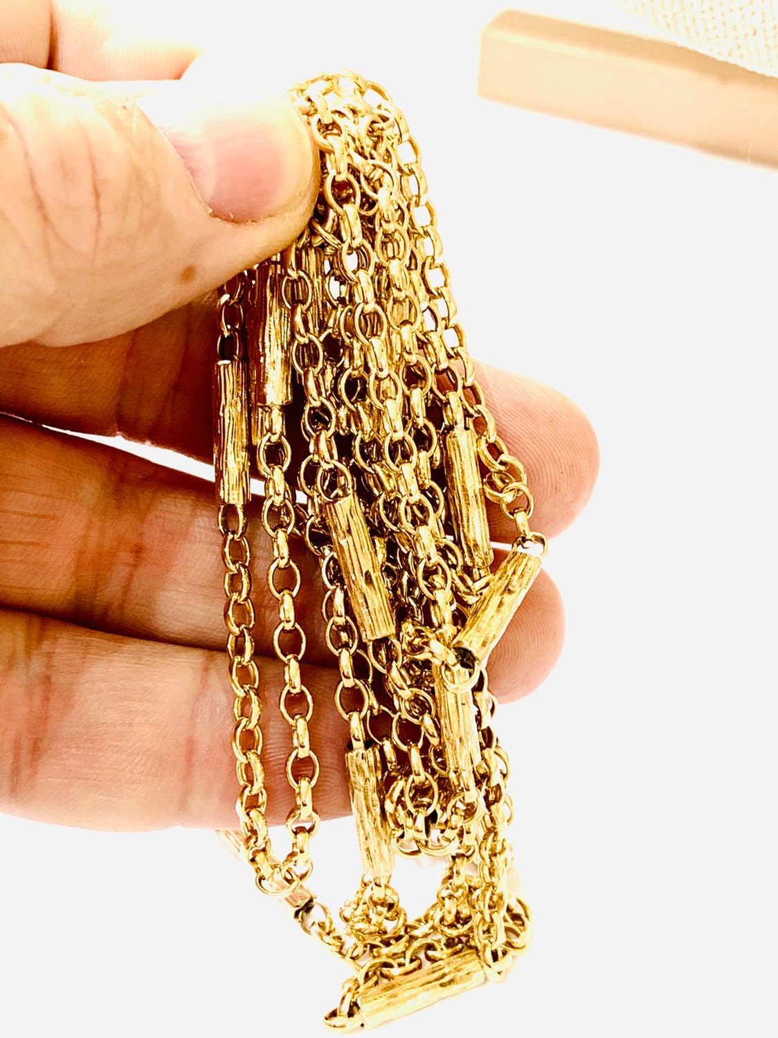 Stunning antique 9ct yellow gold 60 inch Muff chain - fully hallmarked