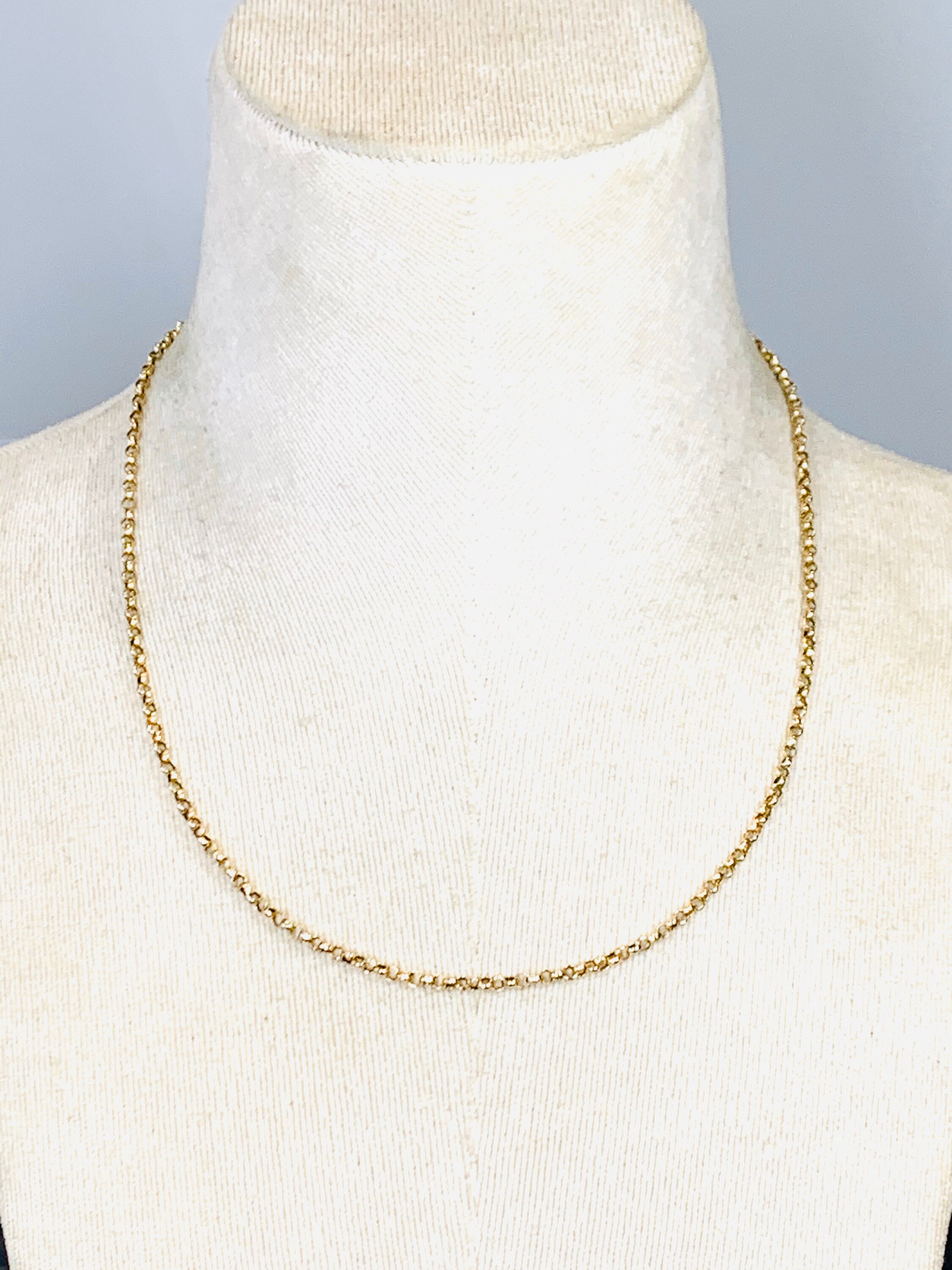 Antique 9ct gold 19 inch chain with barrel fastener ***Reserved***