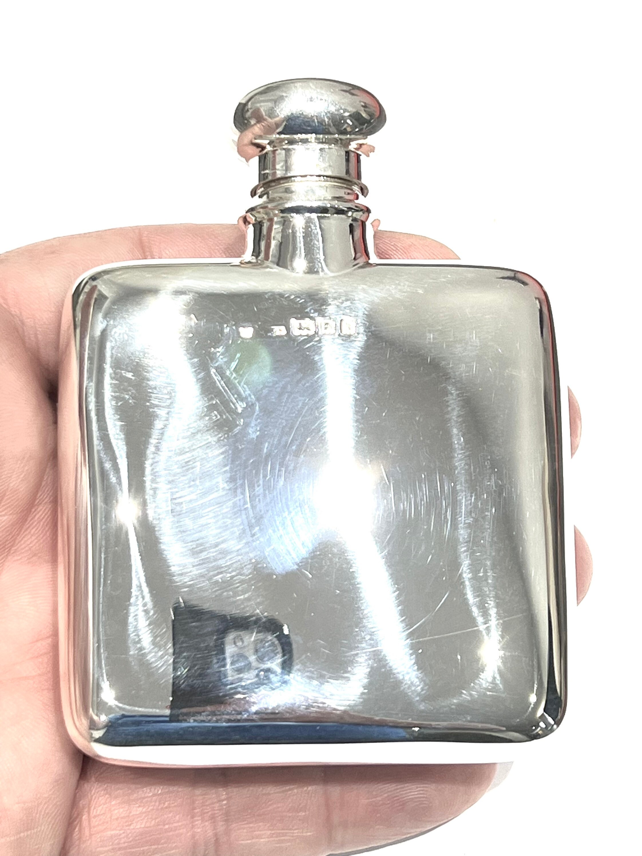 Superb antique sterling silver Hip Flask - hallmarked London 1925
