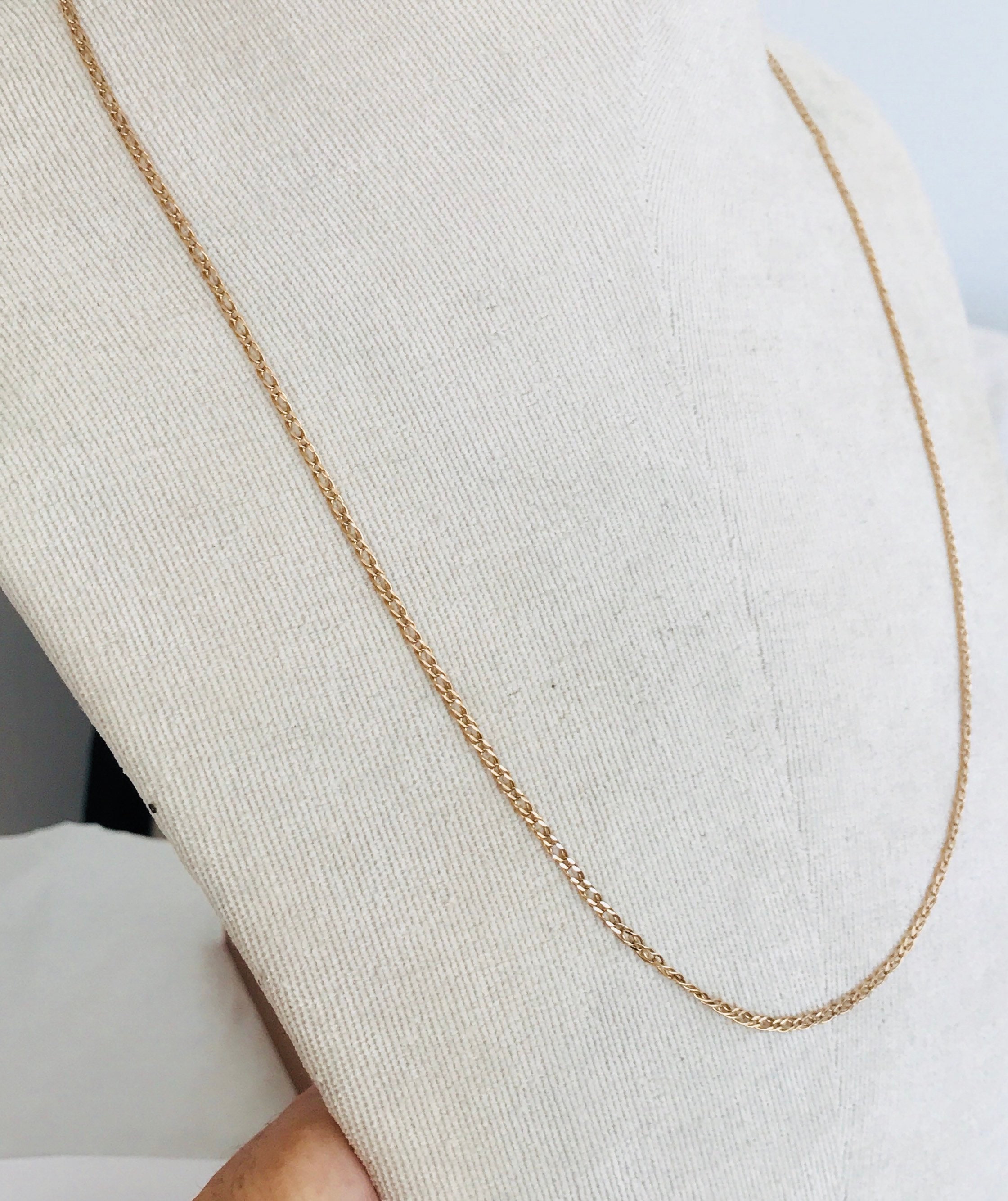 Vintage 9ct gold double link 24 inch chain - fully hallmarked