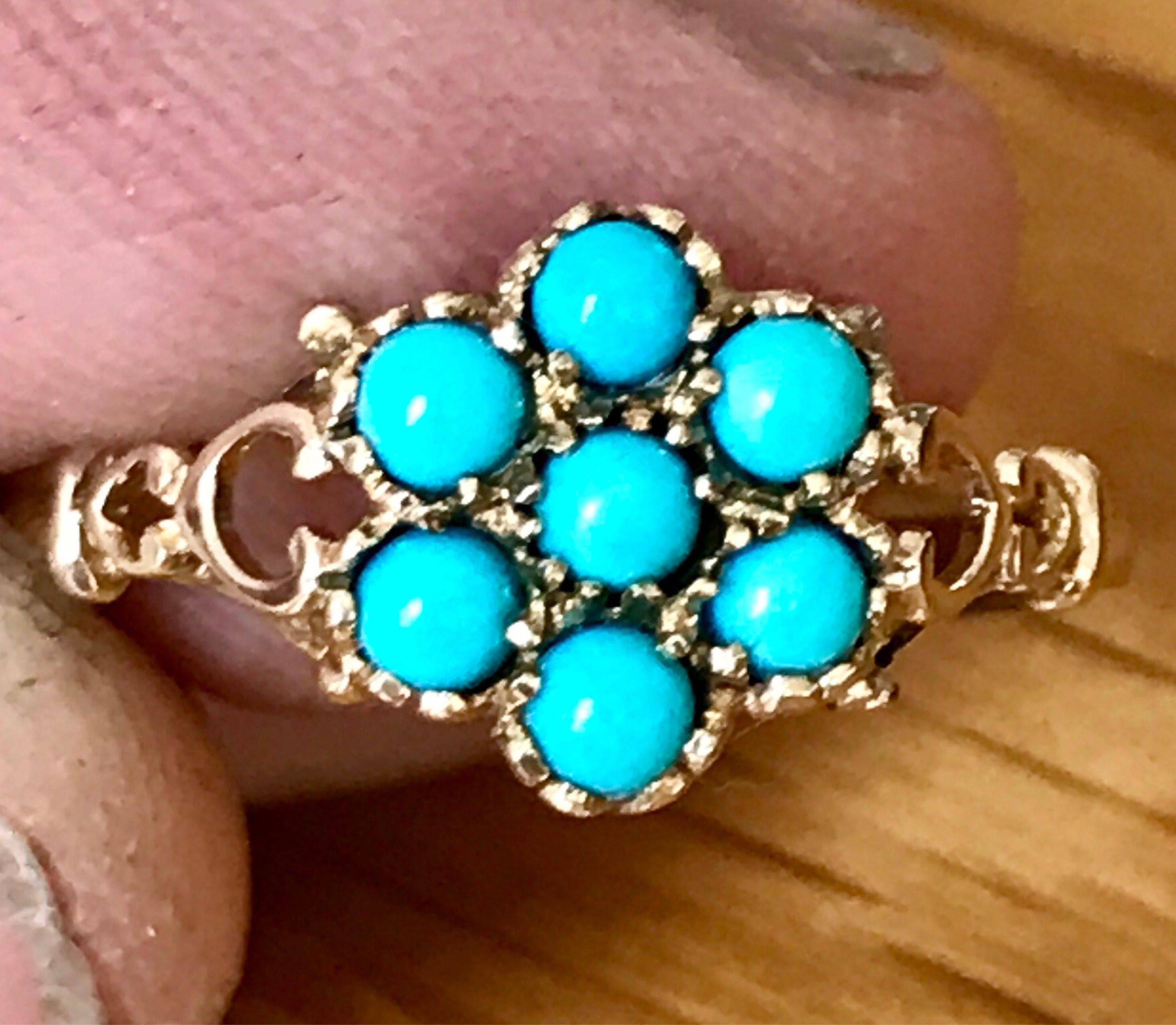 Beautiful vintage 9ct yellow gold Turquoise ring with Edinburgh hallmarks