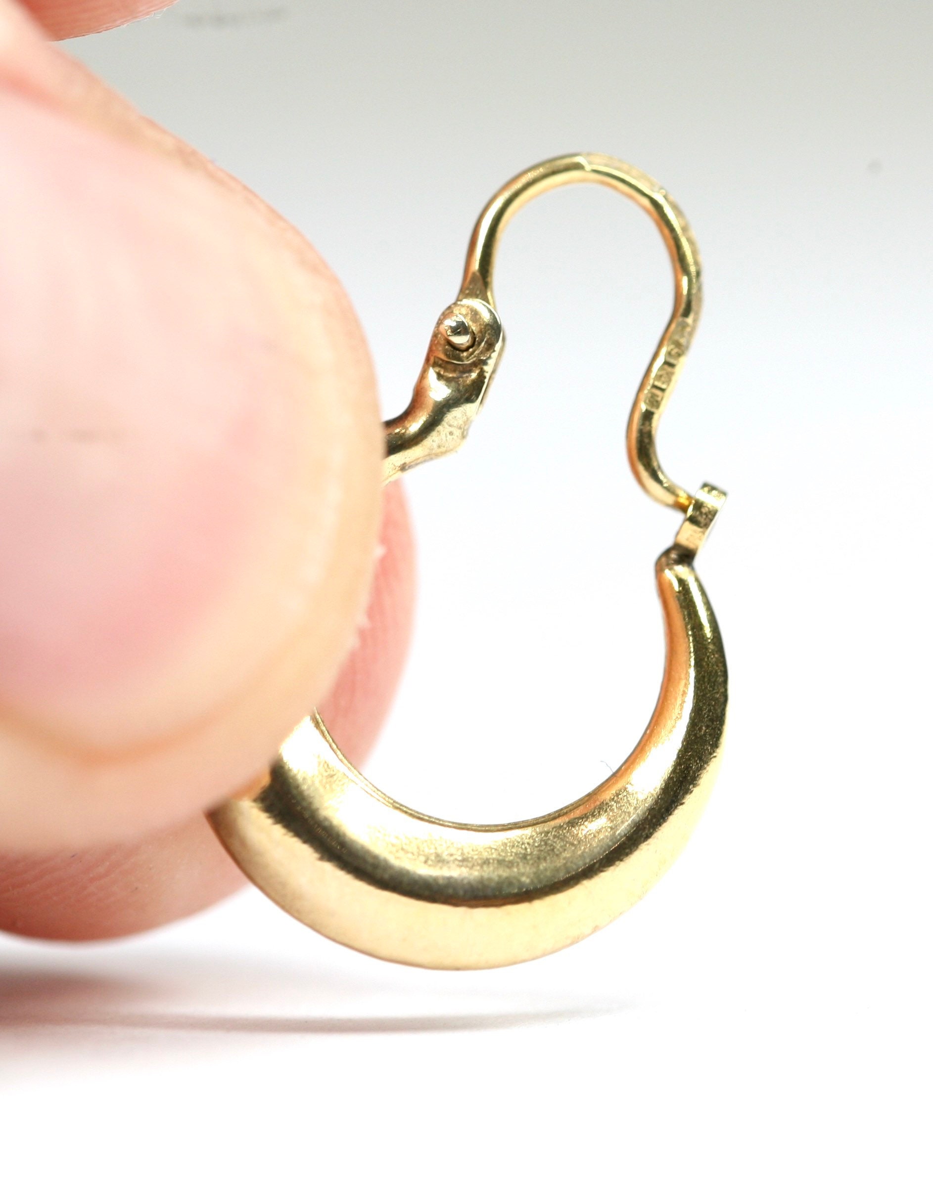 Vintage 9ct yellow gold Creole earrings - fully hallmarked