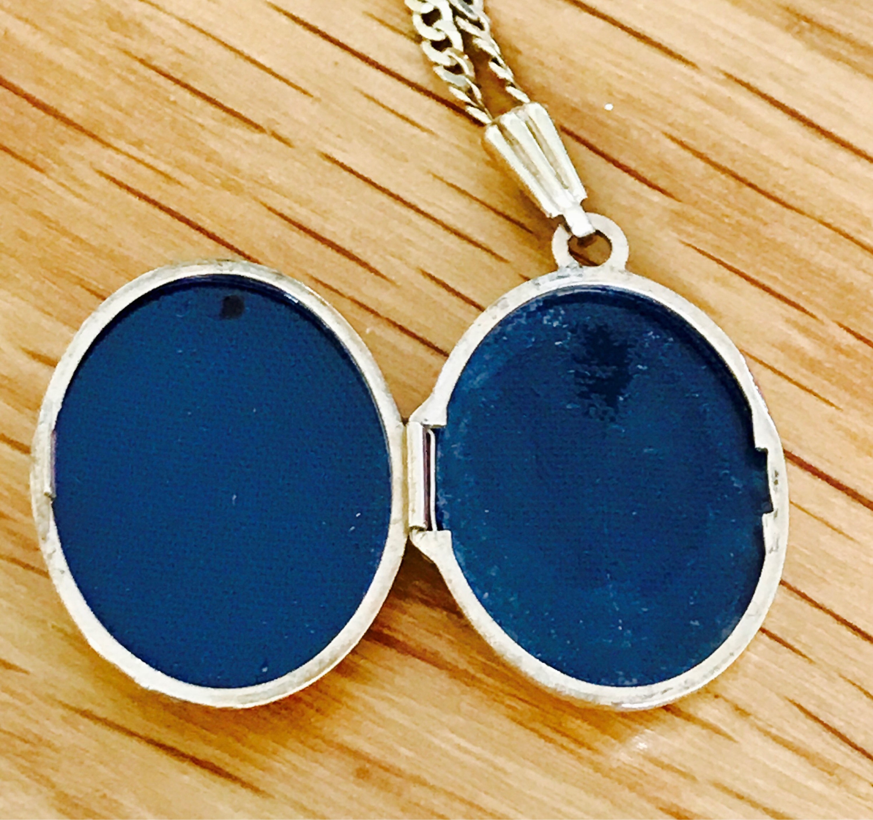 Stunning vintage 9ct gold Ruby & Diamond locket with chain **Reserved ...