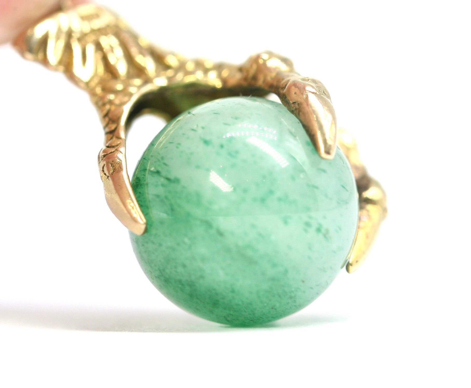 Superb large vintage 9ct gold and green stone (Jade?) talon pendant ...