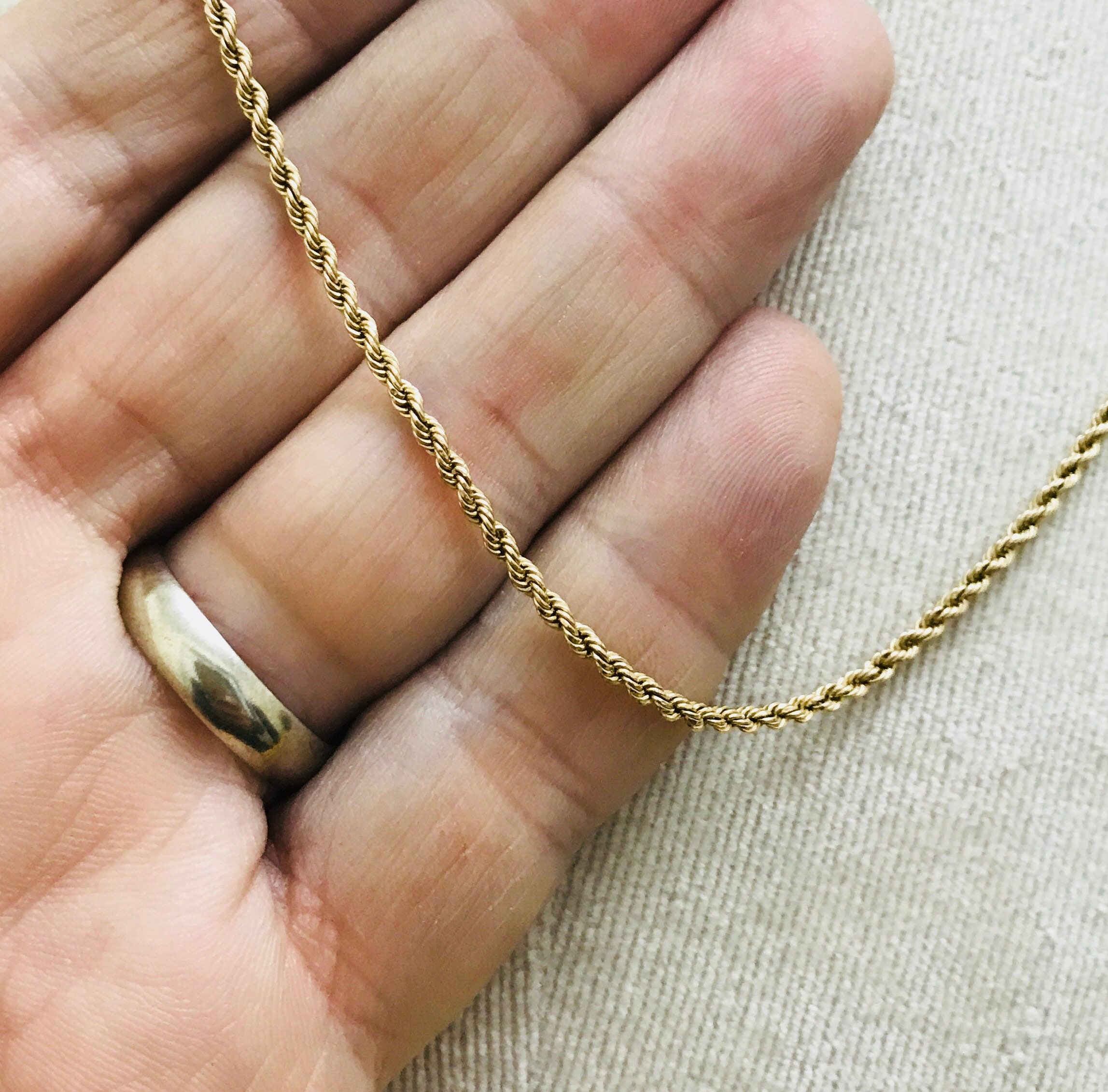 Lovely vintage 9ct yellow gold 21 inch Rope chain - fully hallmarked